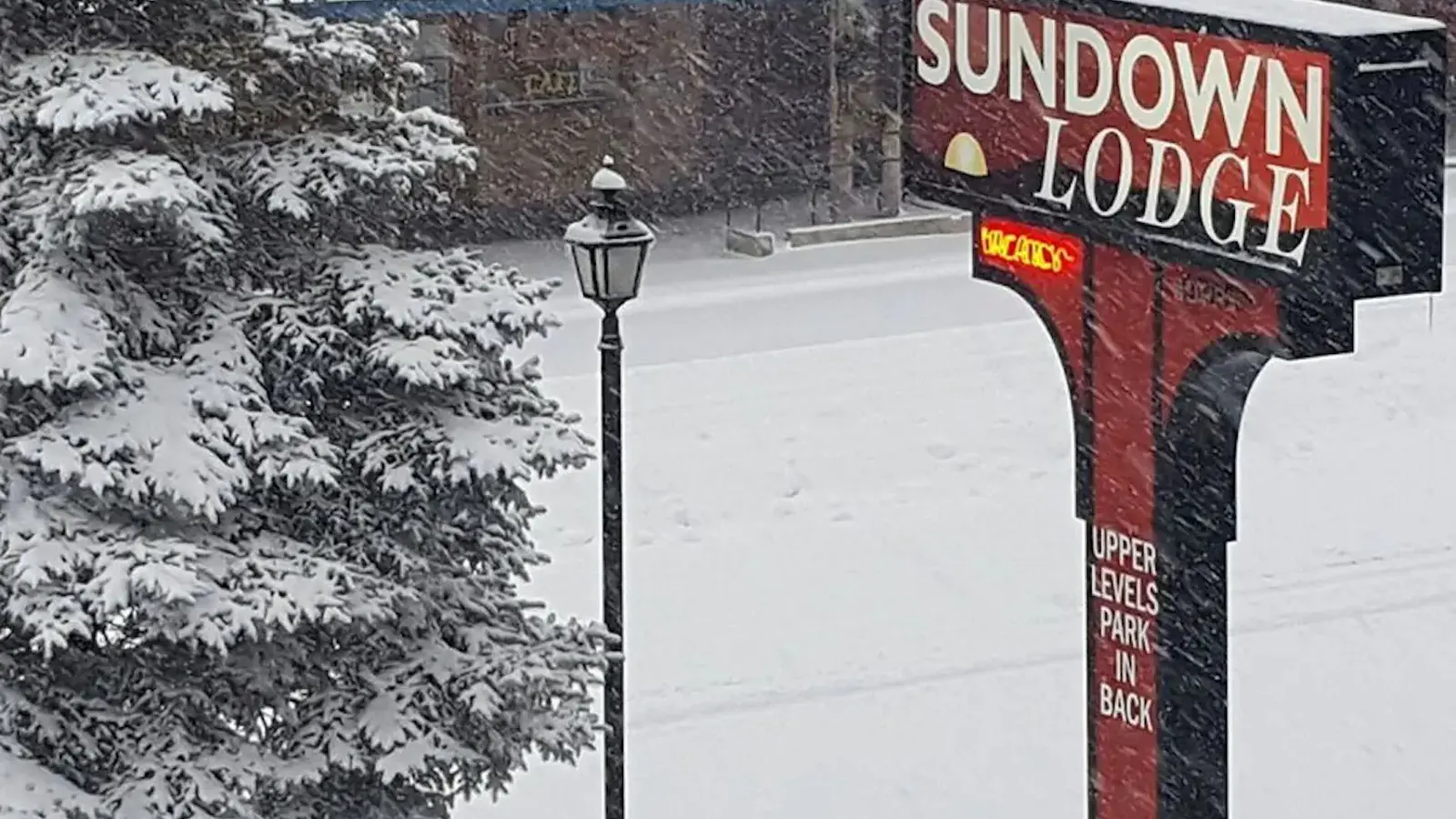 Sundown Lodge | Eureka County Business